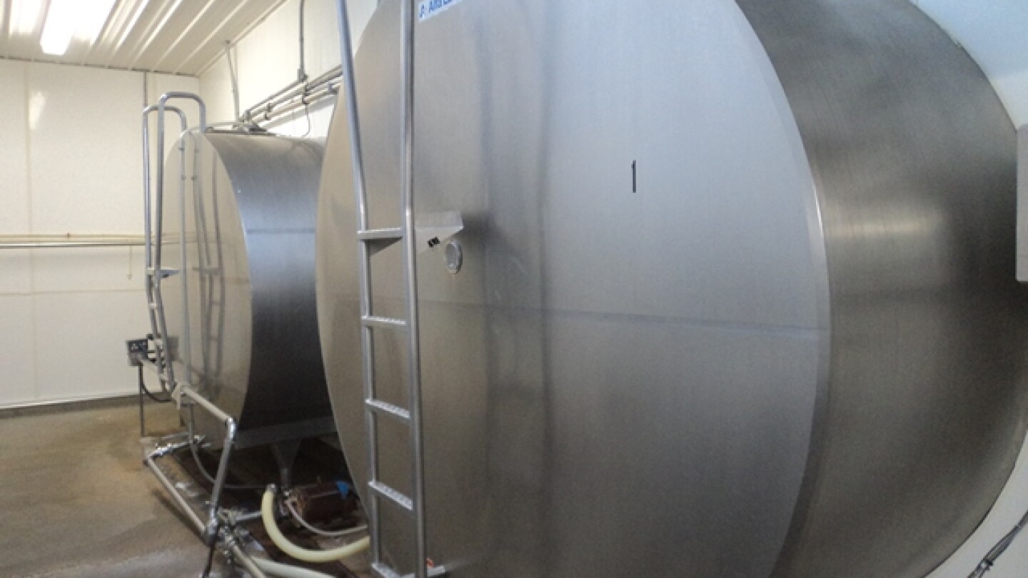 Class III Slips as Cheese Drops; Milk Output Up 1.6% - Dairy Herd