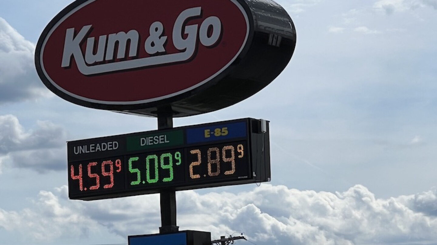 Why is E85 Almost $2 Cheaper Than Other Blends of Gasoline? - AgWeb