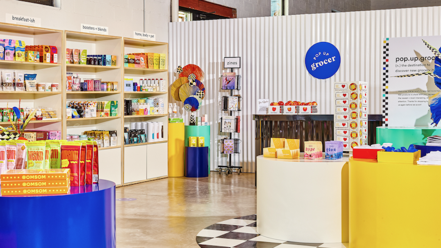 Yes! Apples join packaged foods at traveling Pop Up Grocer in Chicago ...