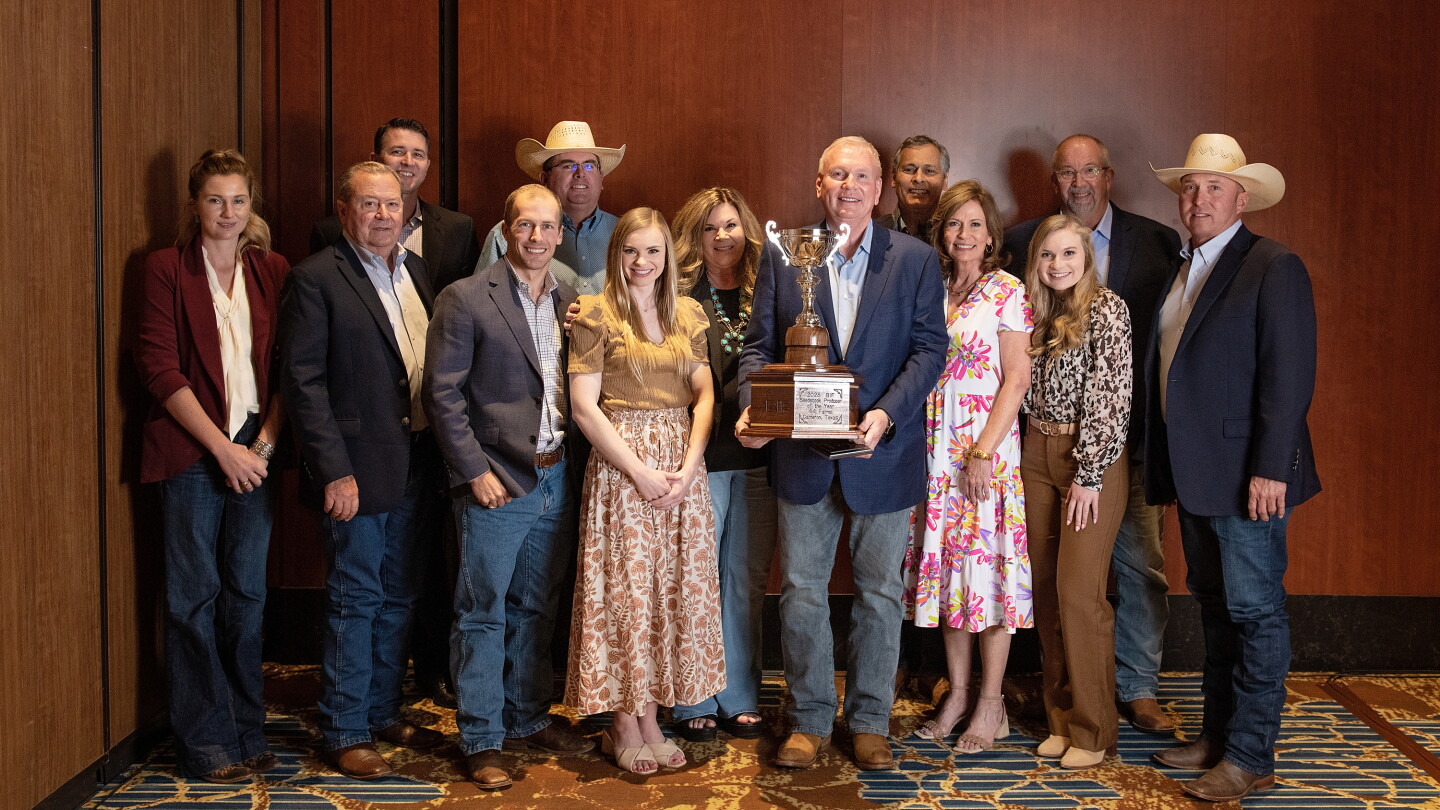 44 Farms Named BIF Seedstock Producer of the Year - Drovers