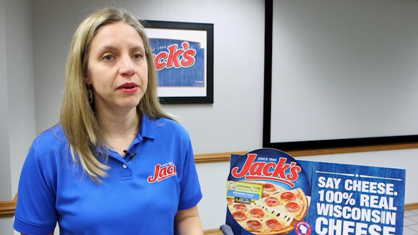 how long does it take to cook a jacks pizza