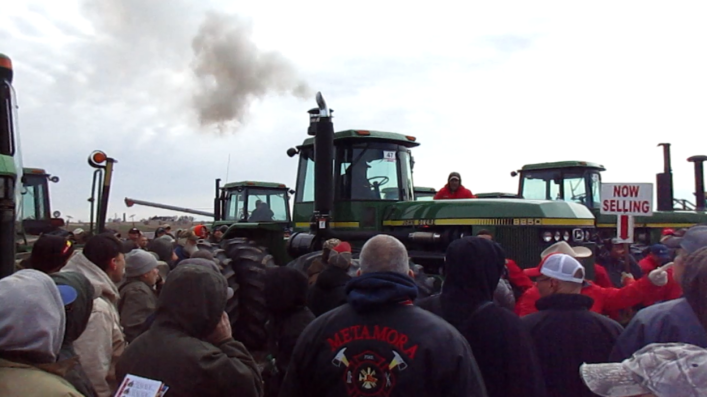 Pete's Pick of the Week: John Deere 8850 with Kinze Repower - AgWeb