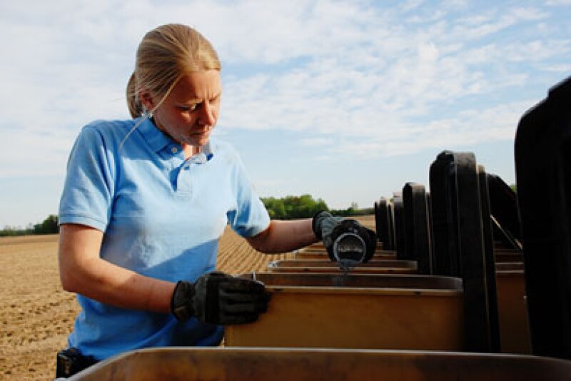 Ready to Roll? Check Out These Last-Minute Planter Tips For Strong ...