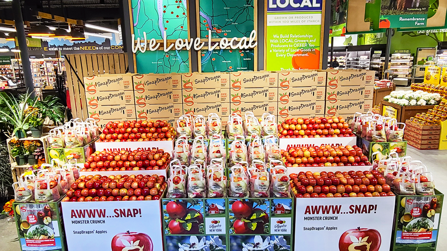 How to build impactful apple displays that help sales - The Packer