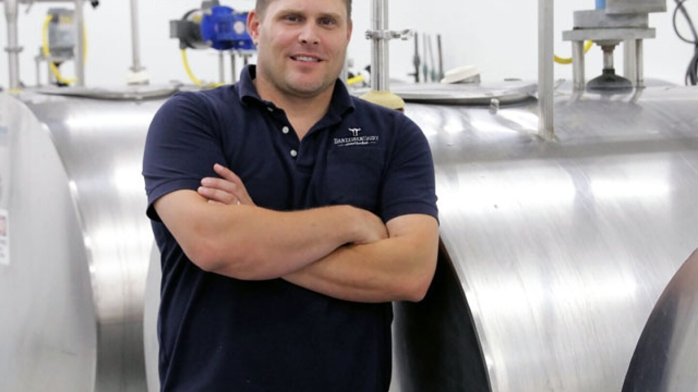 Phoenix Dairy Keeps the Past--and Its Future--Alive - Dairy Herd