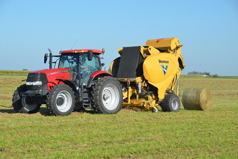 Coming Soon: Non-stop Baling from Vermeer - AgWeb