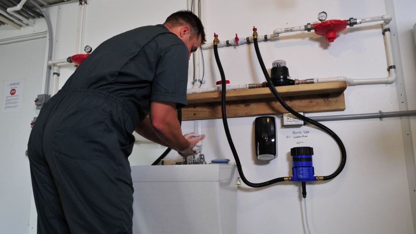 Are You Prepared for a Strep. zoo Outbreak? Experiences Provide ...