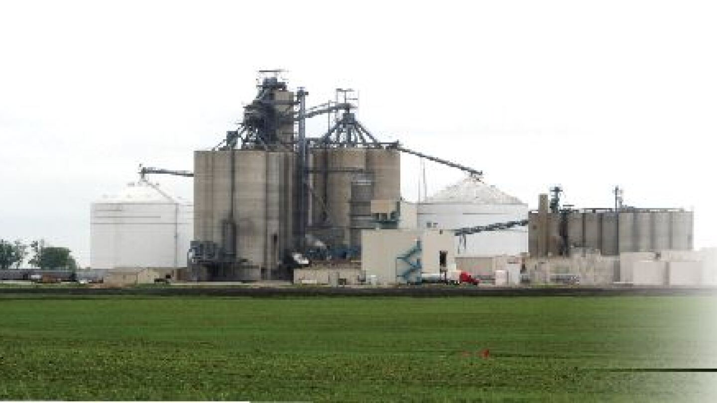 Indonesia B35 Biodiesel Rollout Planned for 2023 - AgWeb