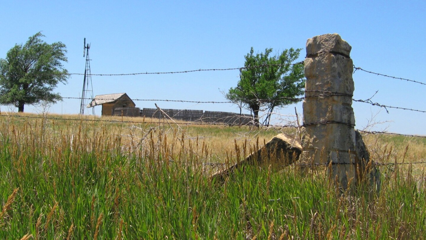 Barbed Wire: The Invention that Tamed the West - AgWeb