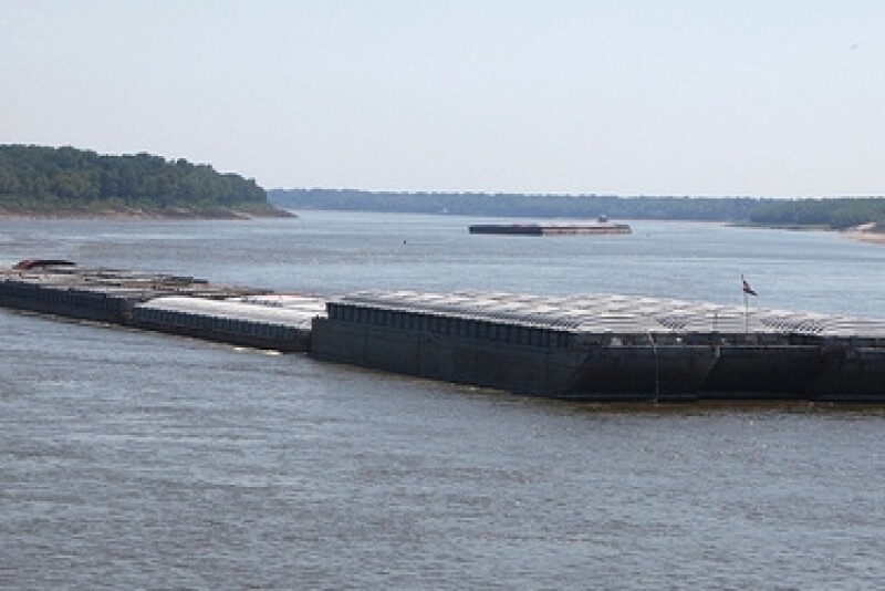 Low Waters on Lower Mississippi River Impacting Barge Traffic - AgWeb