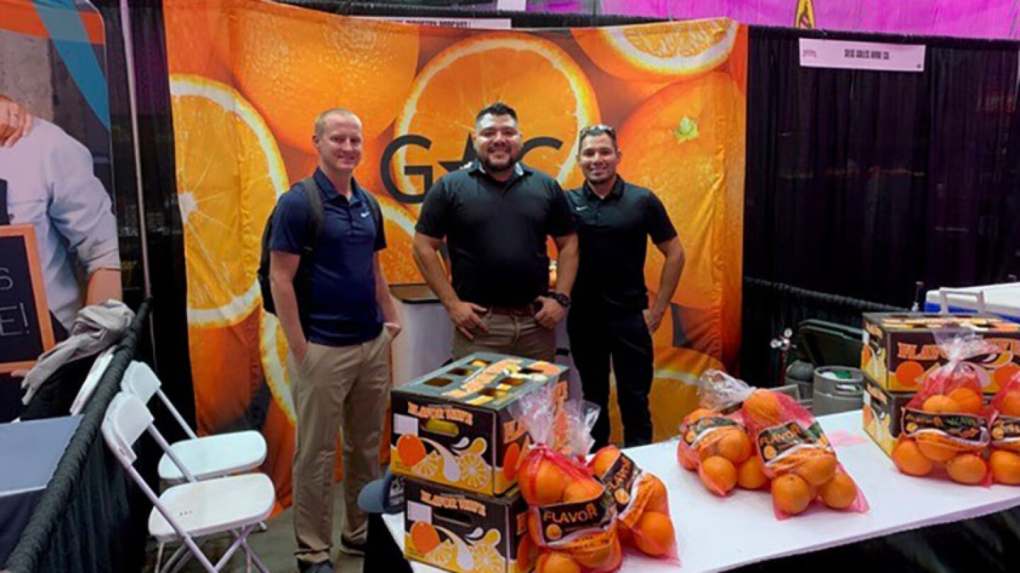 Golden Star Citrus debuts booth at first annual Cocina Sabrosa Trade ...