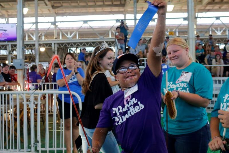 Bacon Buddies Show Their Way Into Crowd’s Heart at Iowa State Fair