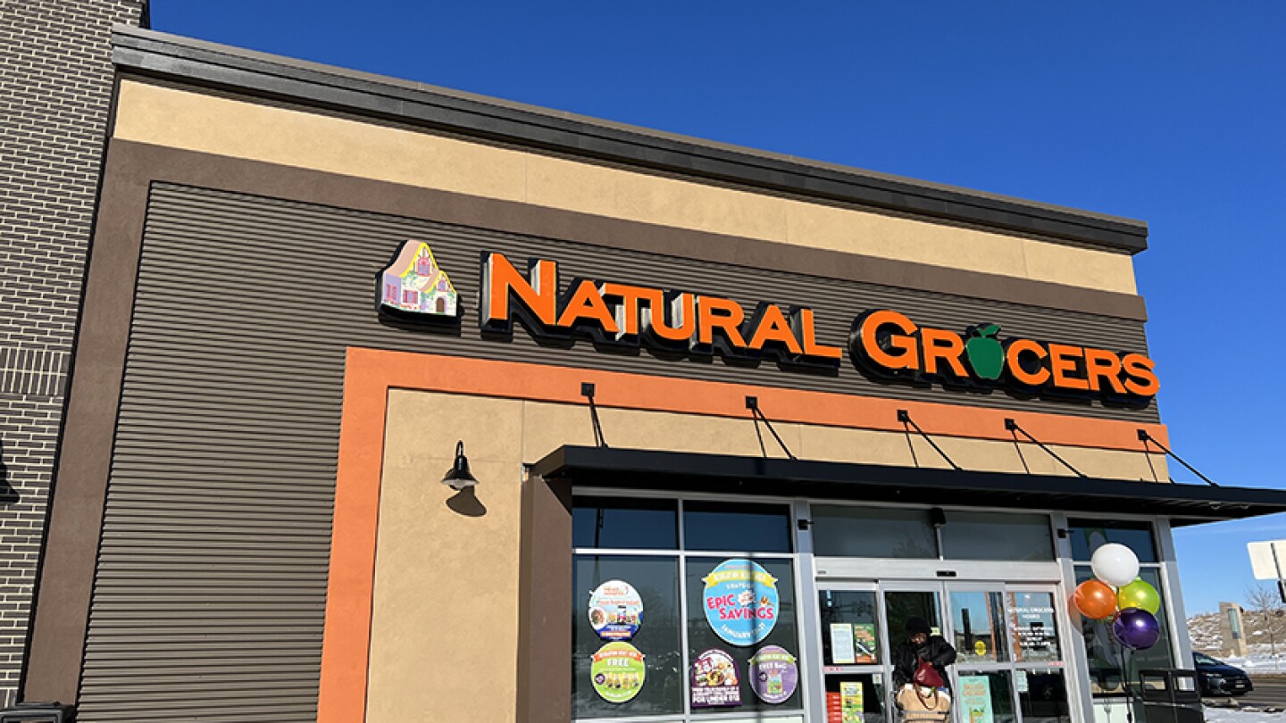Inside Natural Grocer’s newest store with 100% organic produce - The Packer