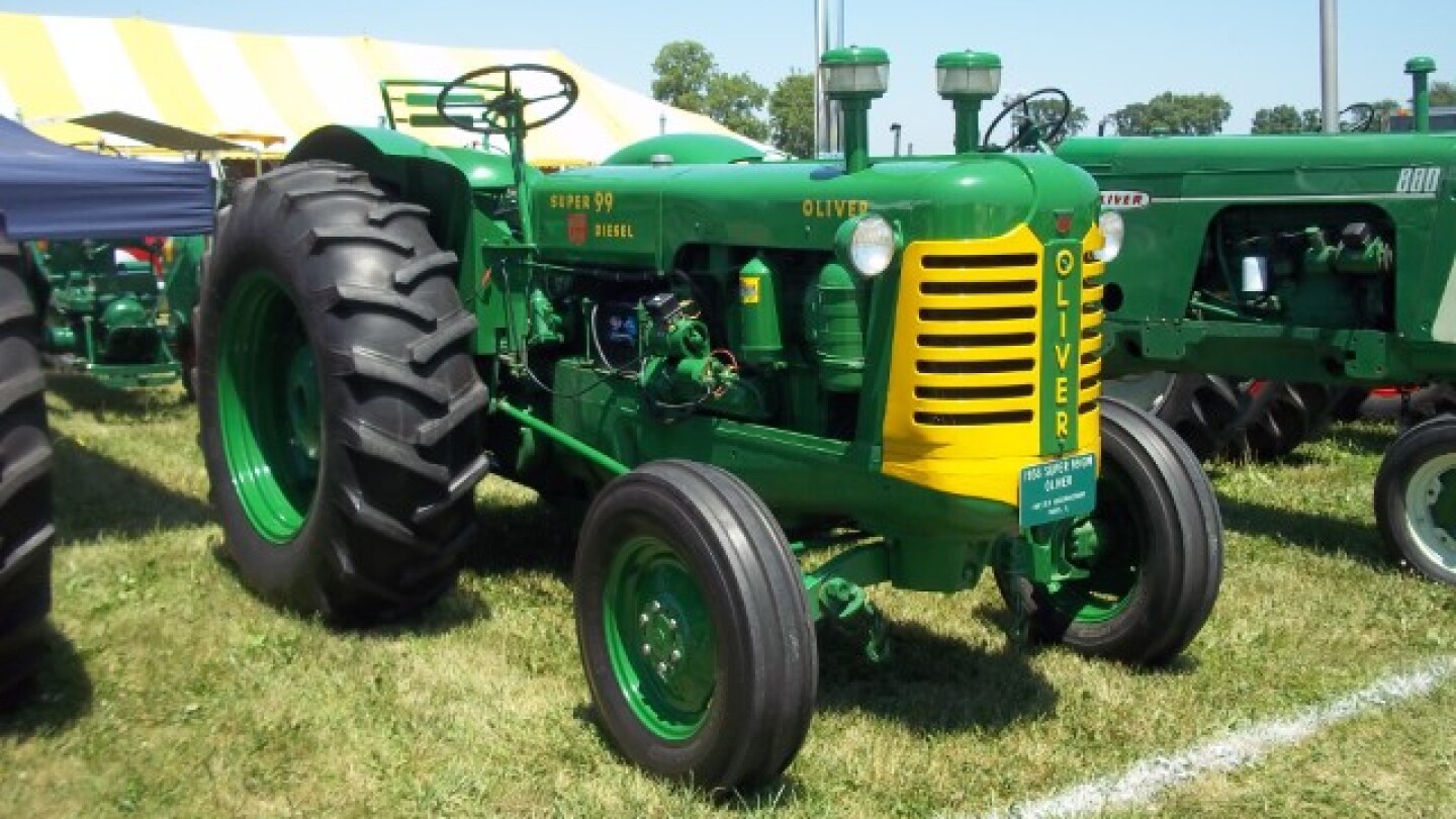 The Unique Oliver Super 99 GM Tractor - AgWeb