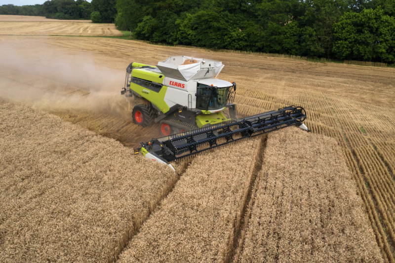 Claas Showcases Next-Generation Combine - AgWeb