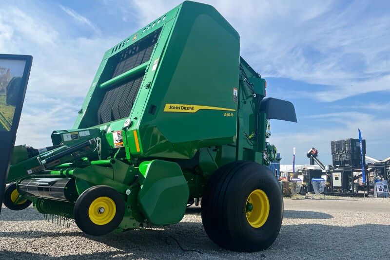 John Deere 1 Series Round Baler Boosts Capacity and Offers New Tech