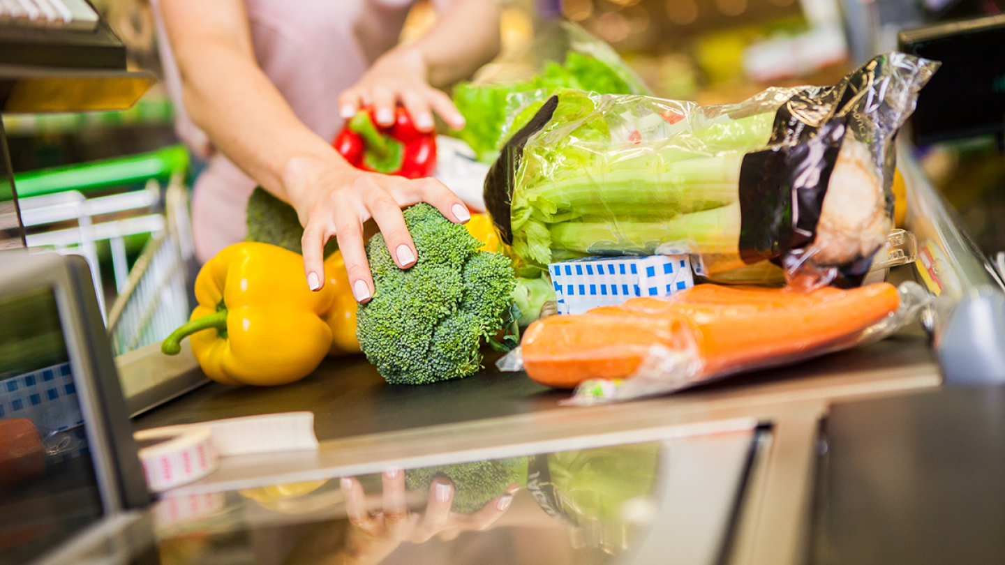 Report examines retail grocery access in low-income communities - The ...