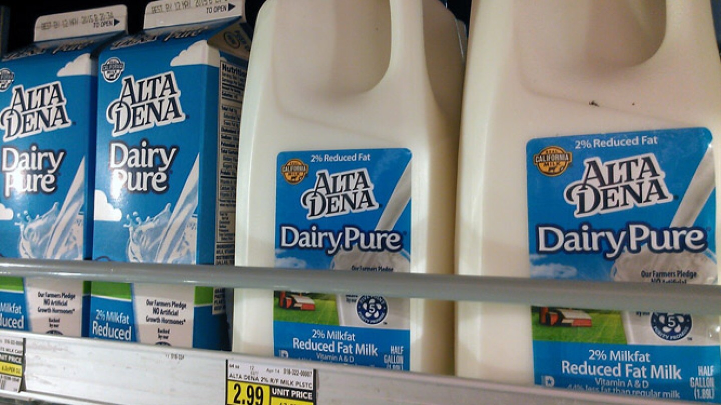 Got DairyPure? Fresh Milk Gets Its First National Brand - Dairy Herd ...