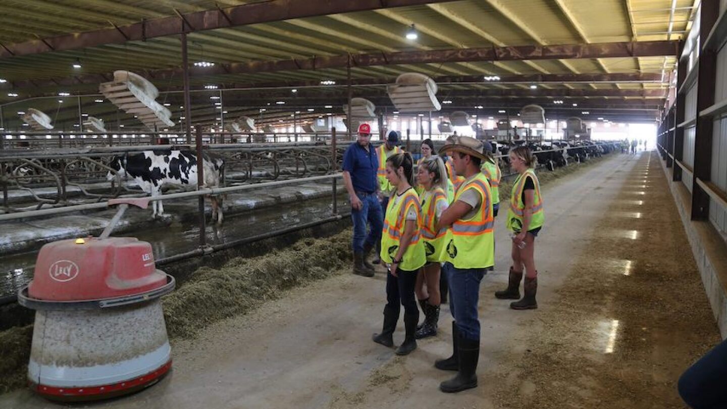 One-of-a-kind Program Trains Tomorrow’s Dairy Leaders - Dairy Herd