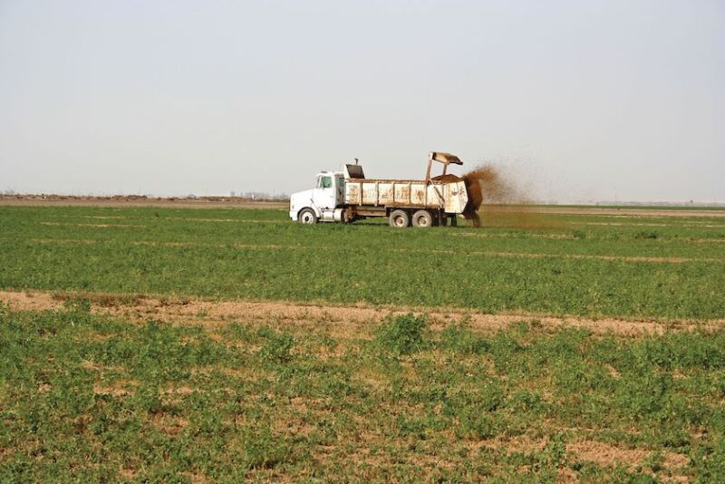 Understanding Carbon in Manure Management - Dairy Herd