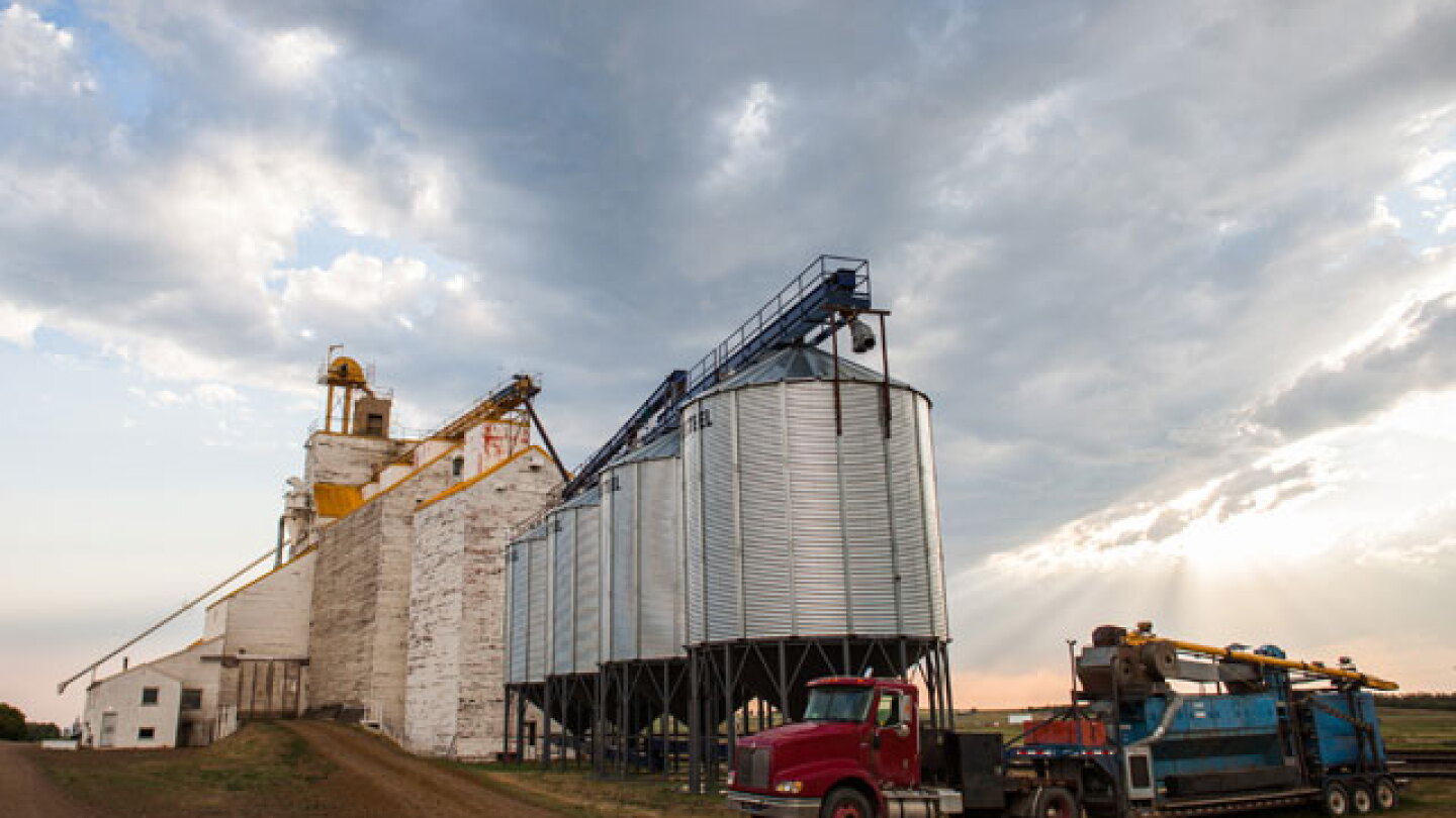 Rethink Your Grain Game - AgWeb
